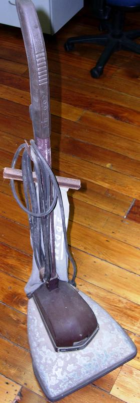 Cleaner - Vacuum (Hoover- Model 262) - Museum of Transport and ...