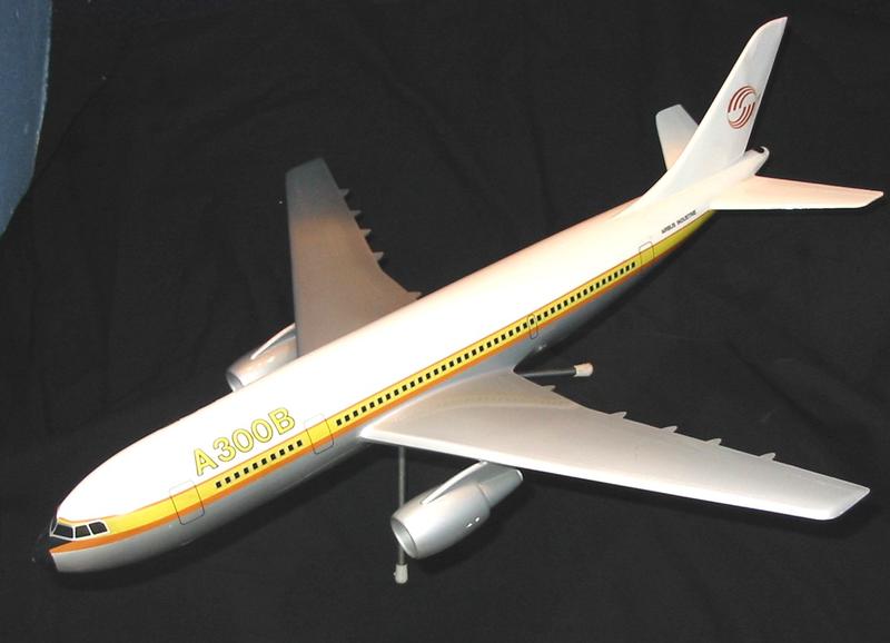 Model Aircraft - Airbus A300B - Museum of Transport and Technology, New ...