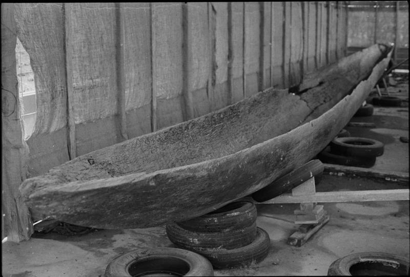 Photograph of Maori waka - Museum of Transport and Technology, New Zealand