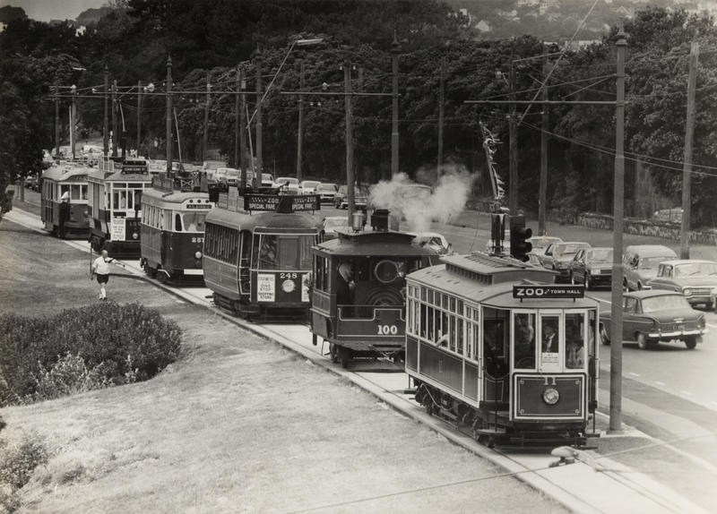 [MOTAT heritage tram nos. 11, 100 (steam), 248, 257, 135, 321 running ...