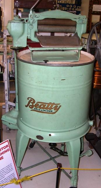 Washing Machine [Beatty] - Museum of Transport and Technology, New Zealand