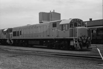 Photograph of locomotive DX 2612 - Museum of Transport and Technology ...