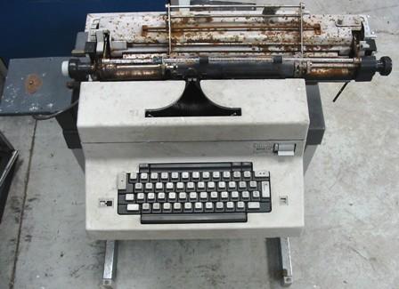Word Processor [Olivetti] - Museum of Transport and Technology, New Zealand