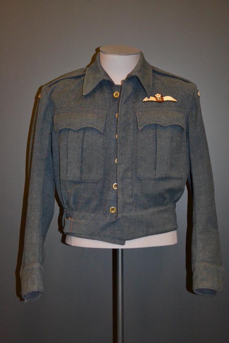 Uniform Jacket [RNZAF] - Museum of Transport and Technology, New Zealand