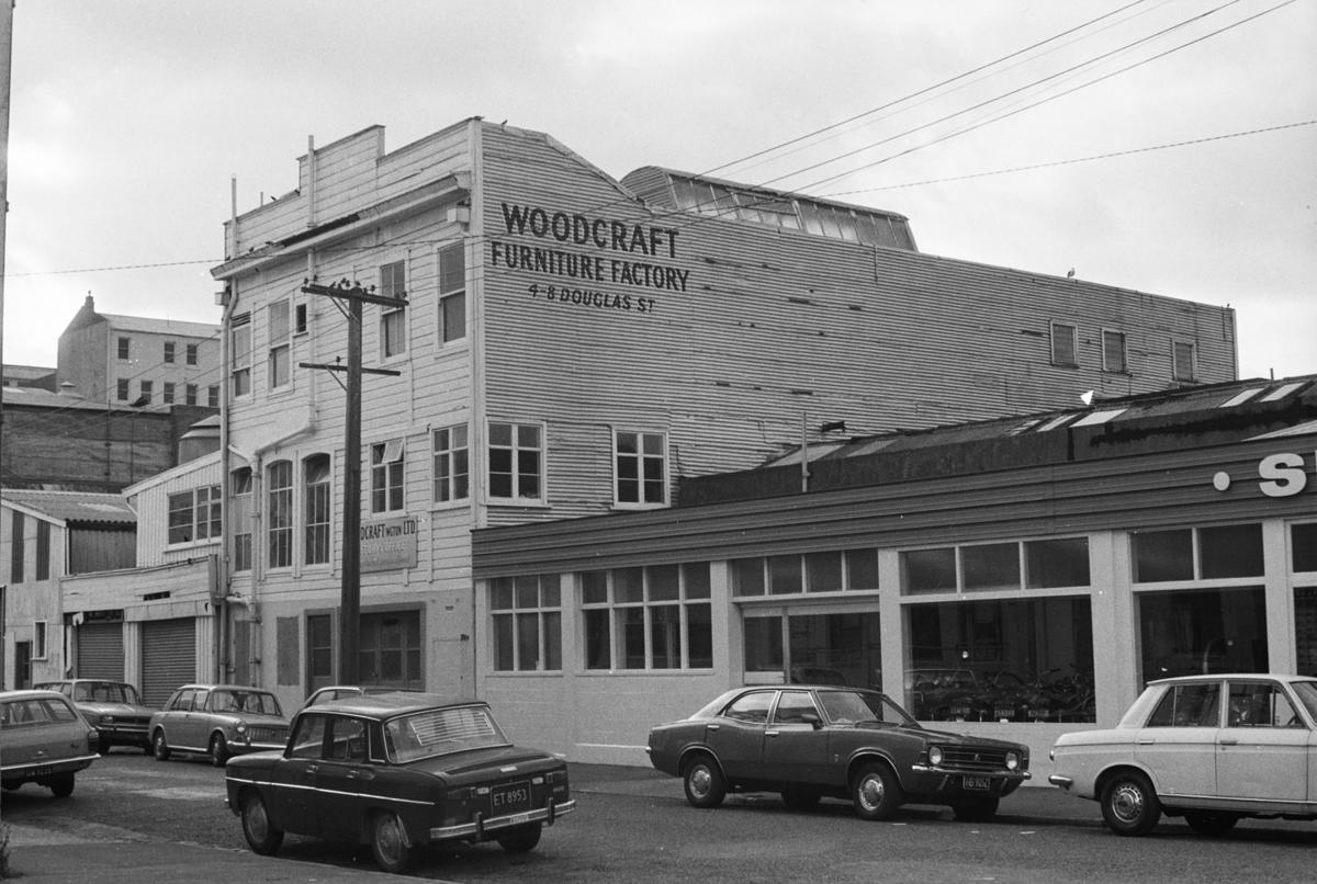 Photograph of old Wellington factory - Museum of Transport and ...