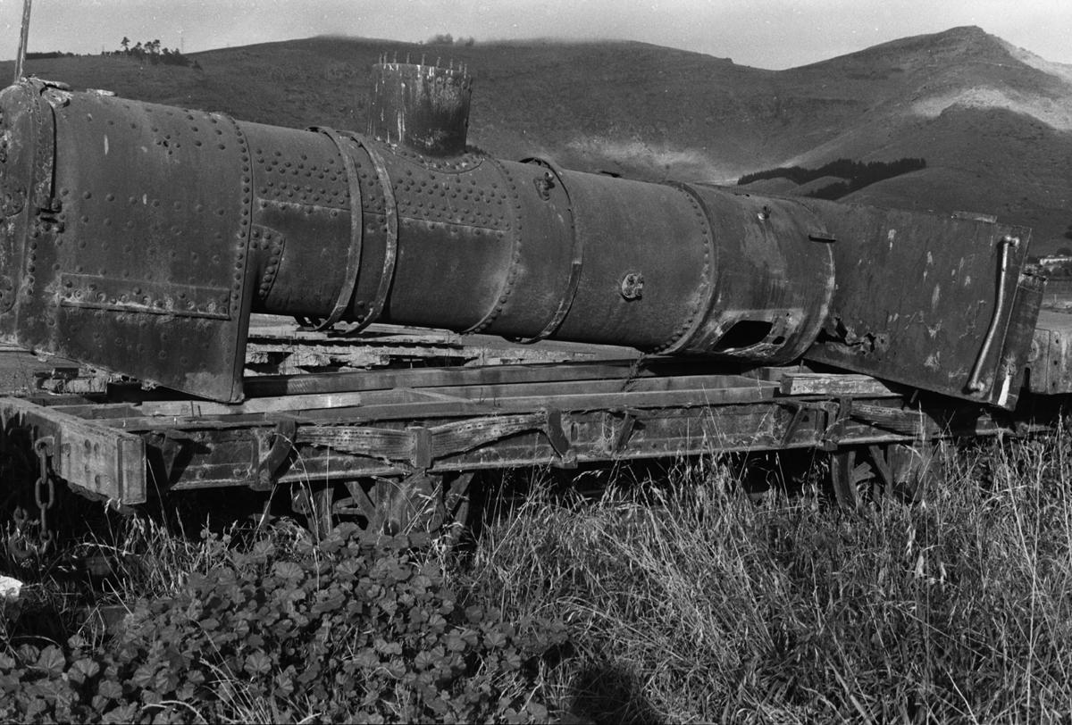 Photograph of dismantled loco boiler - Museum of Transport and ...