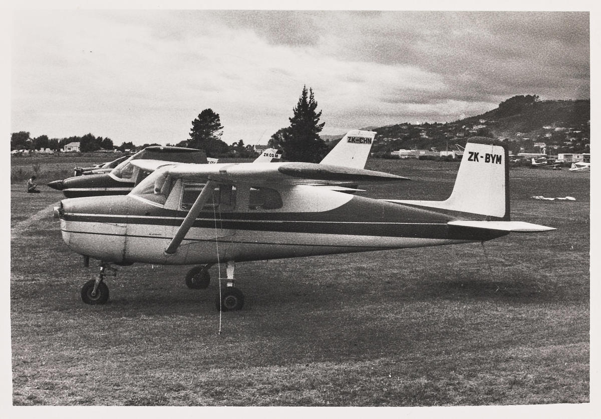 [ZK-BYM Cessna 150A photograph] - Museum of Transport and Technology ...