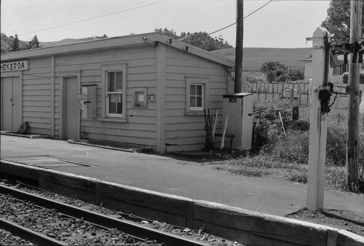 Photograph of Tahekeroa rail station - Museum of Transport and ...