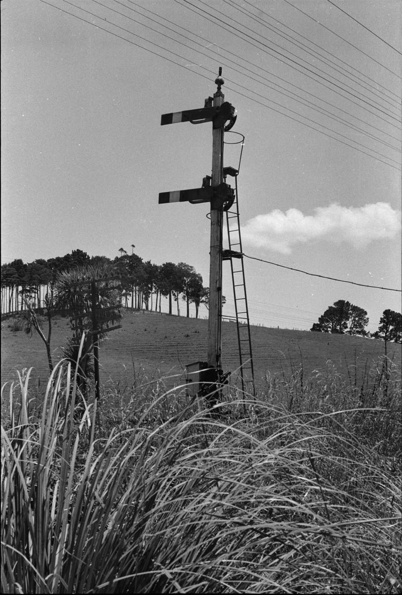 Photograph of signal tower - Museum of Transport and Technology, New ...