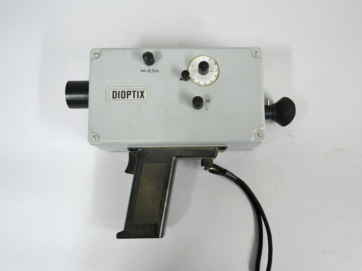 Handheld Dioptix pyrometer [Keller] - Museum of Transport and ...