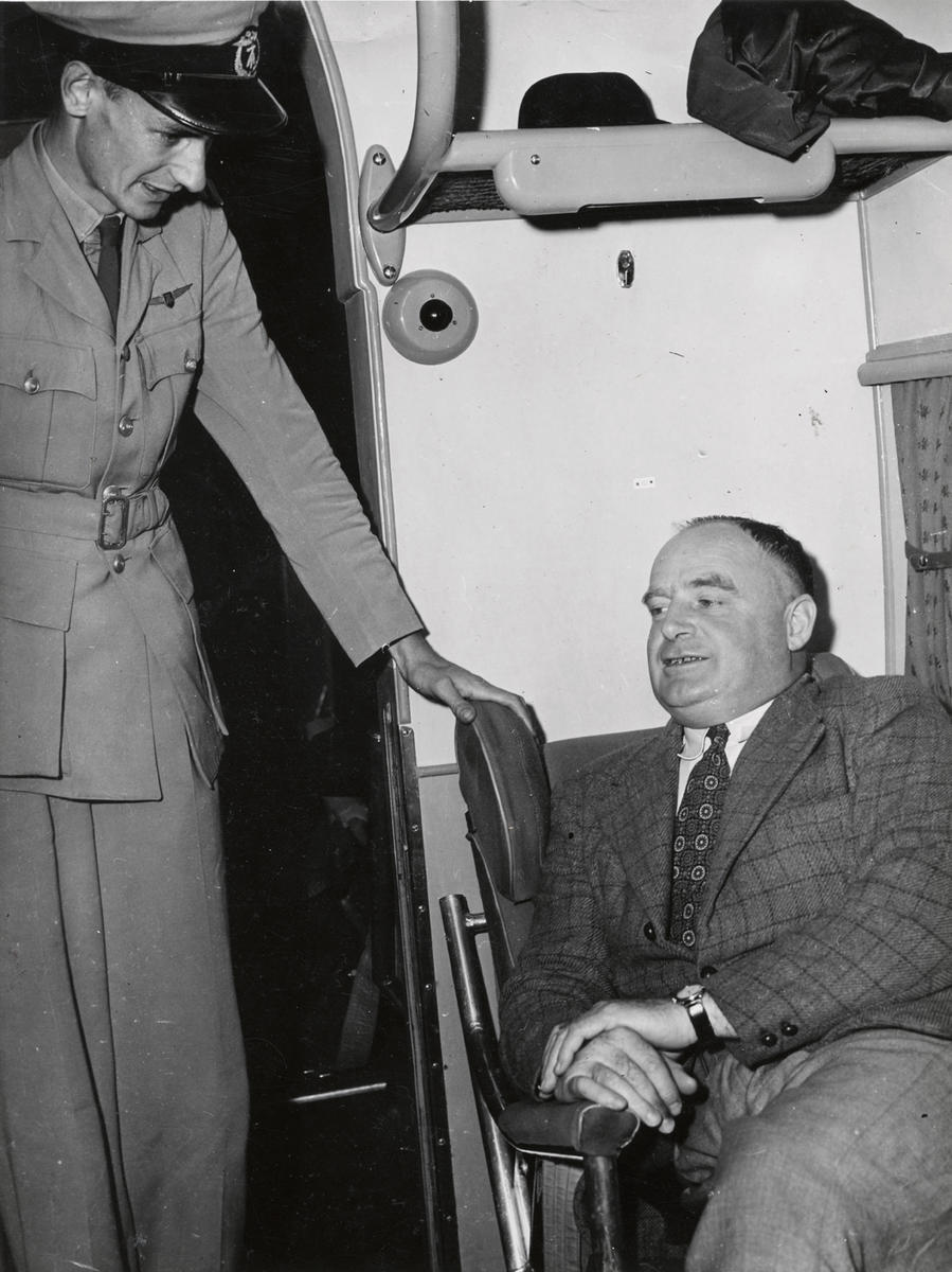 TEAL Flight to Fiji on 16 May 1947 - Museum of Transport and Technology ...