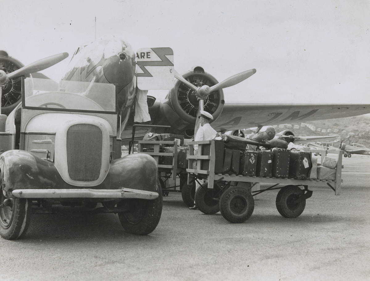 Union Airways NAC Lodestar - Museum of Transport and Technology, New ...