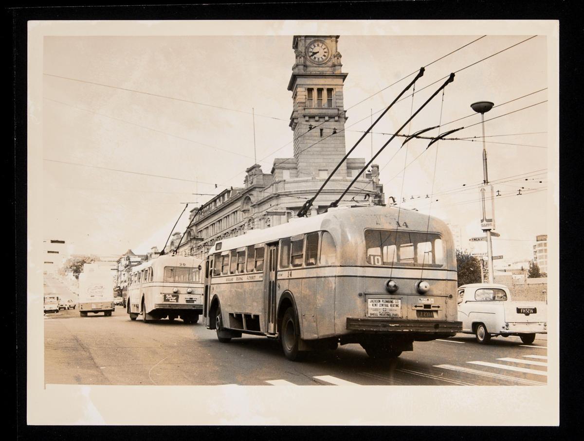 [Trolley bus 14 and 20 on Queen Street] - Museum of Transport and ...