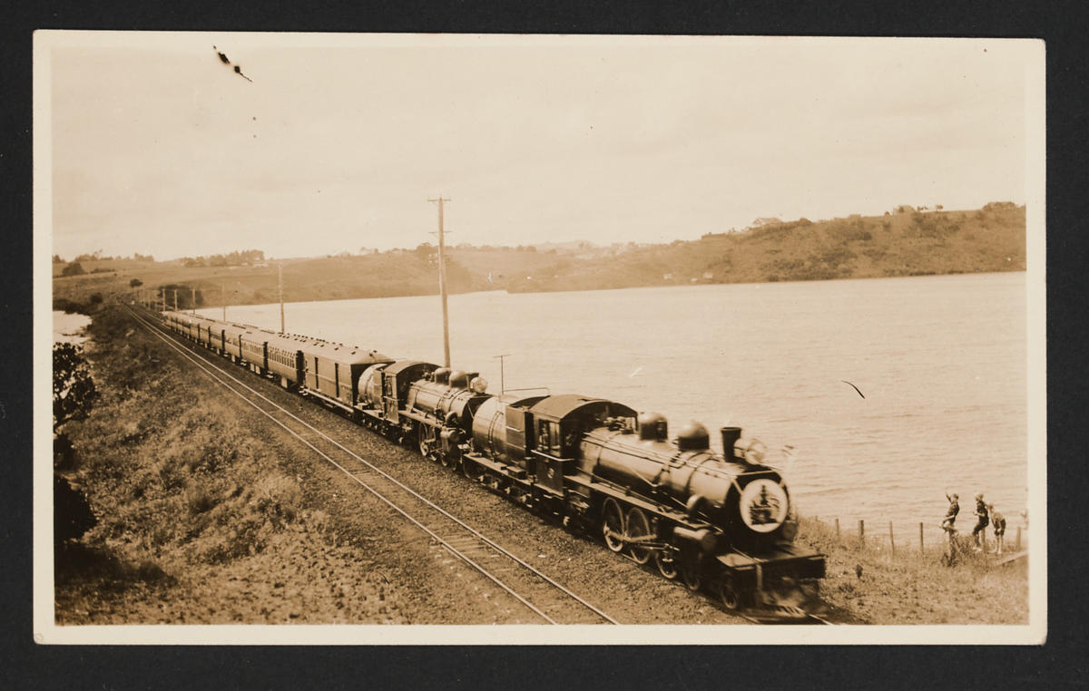 Locomotive on track by Orakei Basin - Museum of Transport and ...
