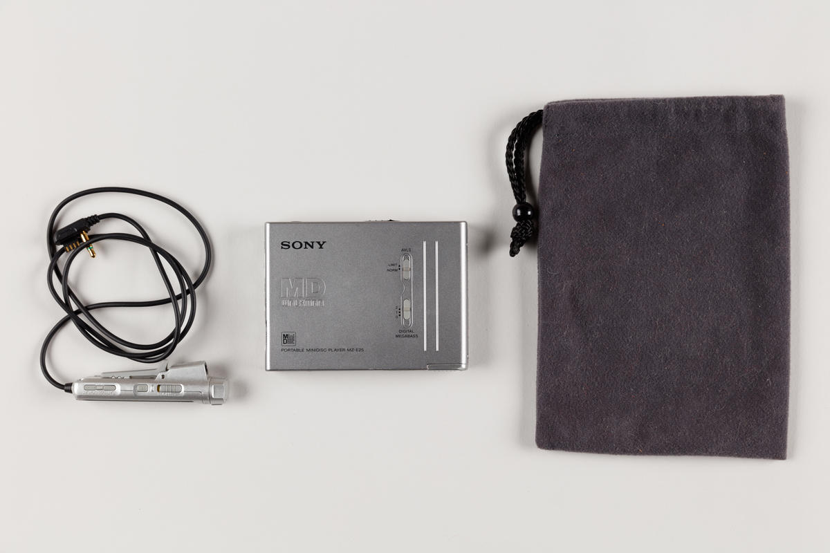 MiniDisc Walkman [Sony] - Museum of Transport and Technology, New Zealand