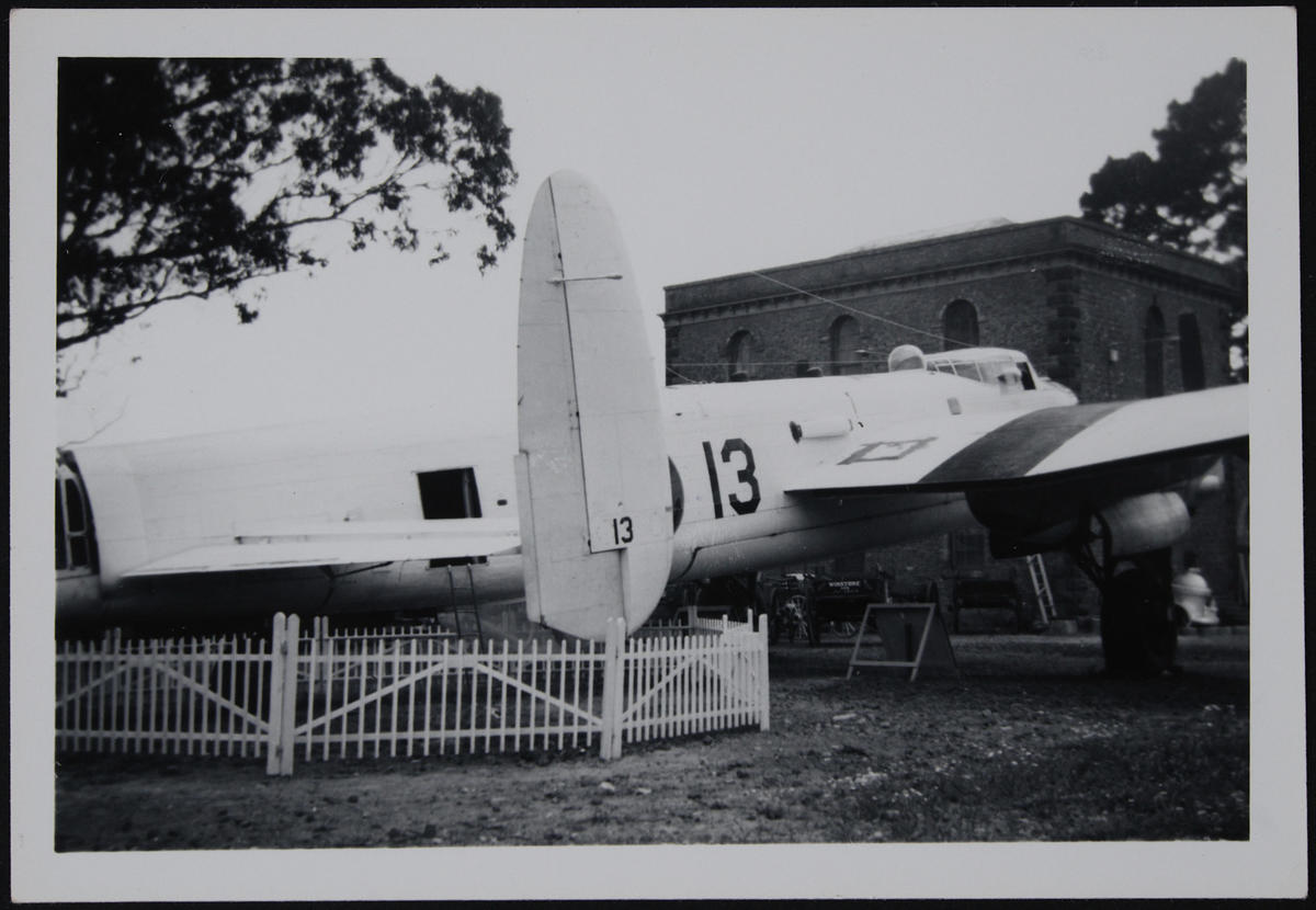 Avro Lancaster : outdoor display - Museum of Transport and Technology ...
