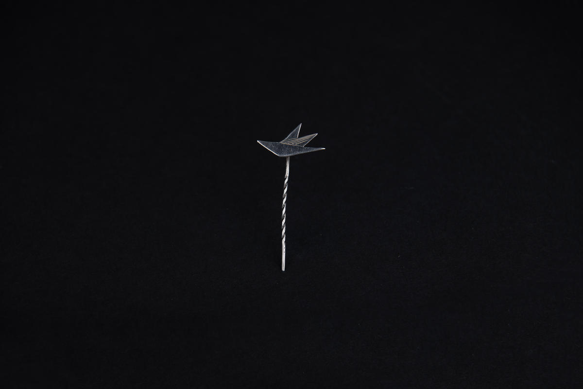 Long Service Pin [TEAL/Air New Zealand] - Museum of Transport and ...