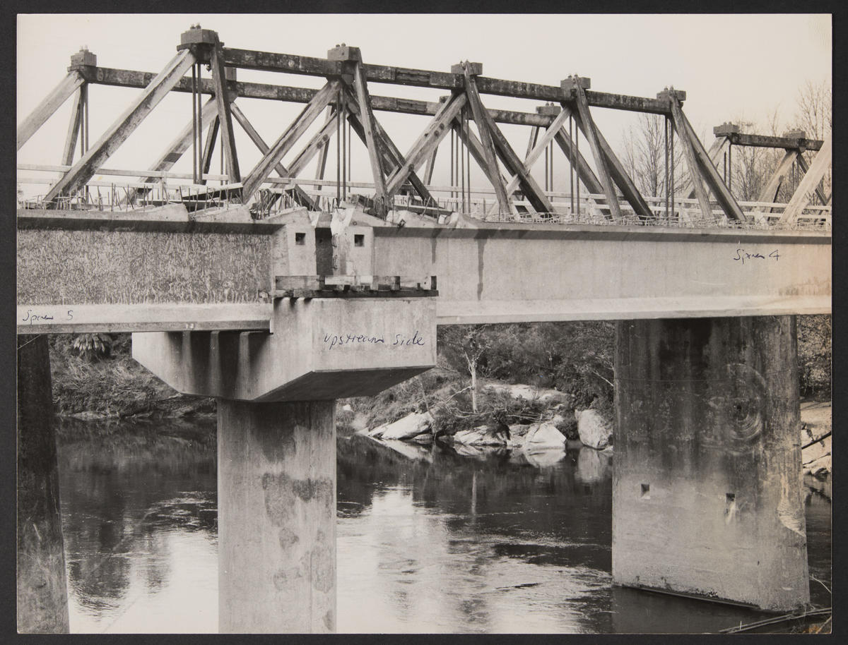 Concrete rail bridge under construction - Museum of Transport and ...